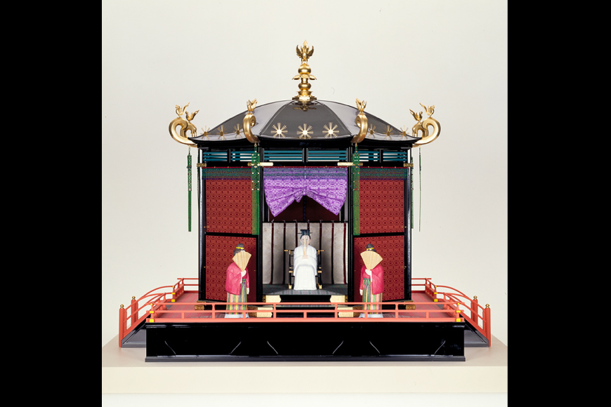 Throne of the Emperor Exhibition | Art Festivals & Events | Japan ...